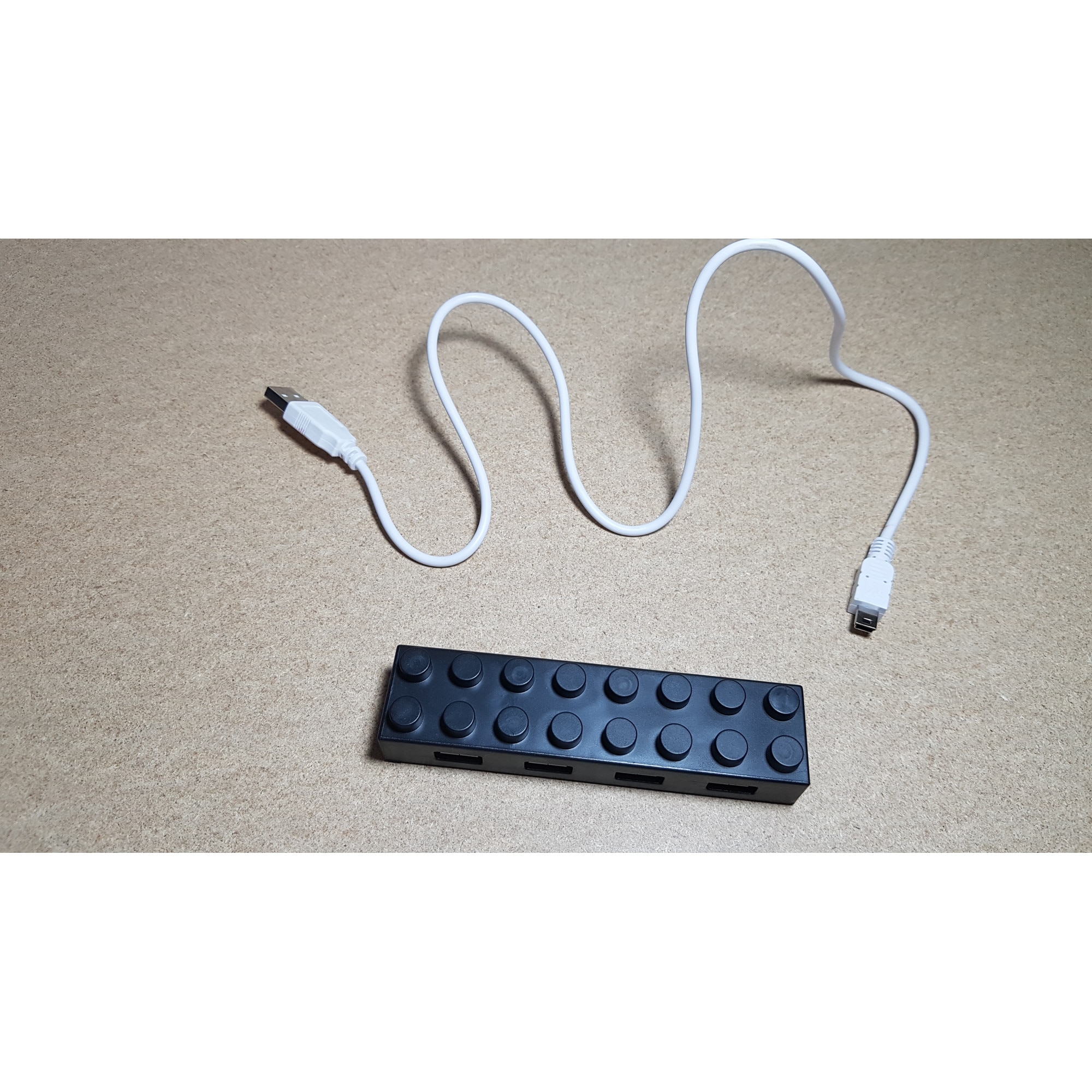 Hub USB Lego USB 2.0, incarcare 4 porturi negru cu led cablu 70cm - eMAG.ro