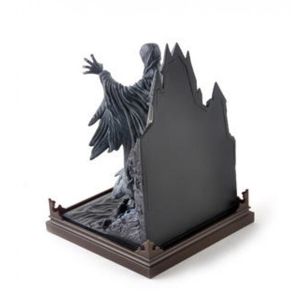 Figurina Dementor Harry Potter Magical Creatures Noble Collection - eMAG.ro