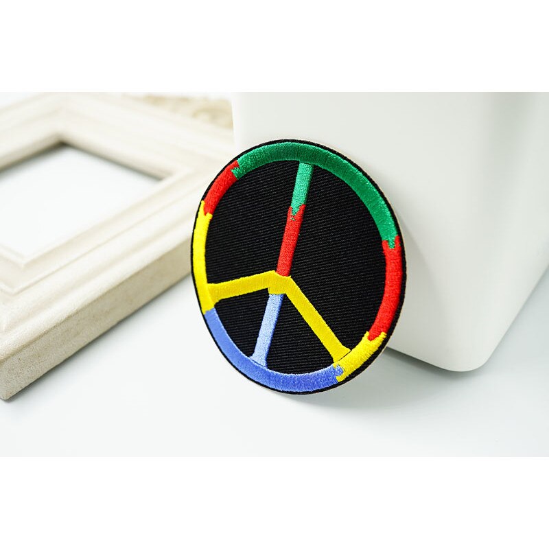 Petic textil / patch brodat World Peace Sign / Semnul pacii 7.5x7.5 cm ...