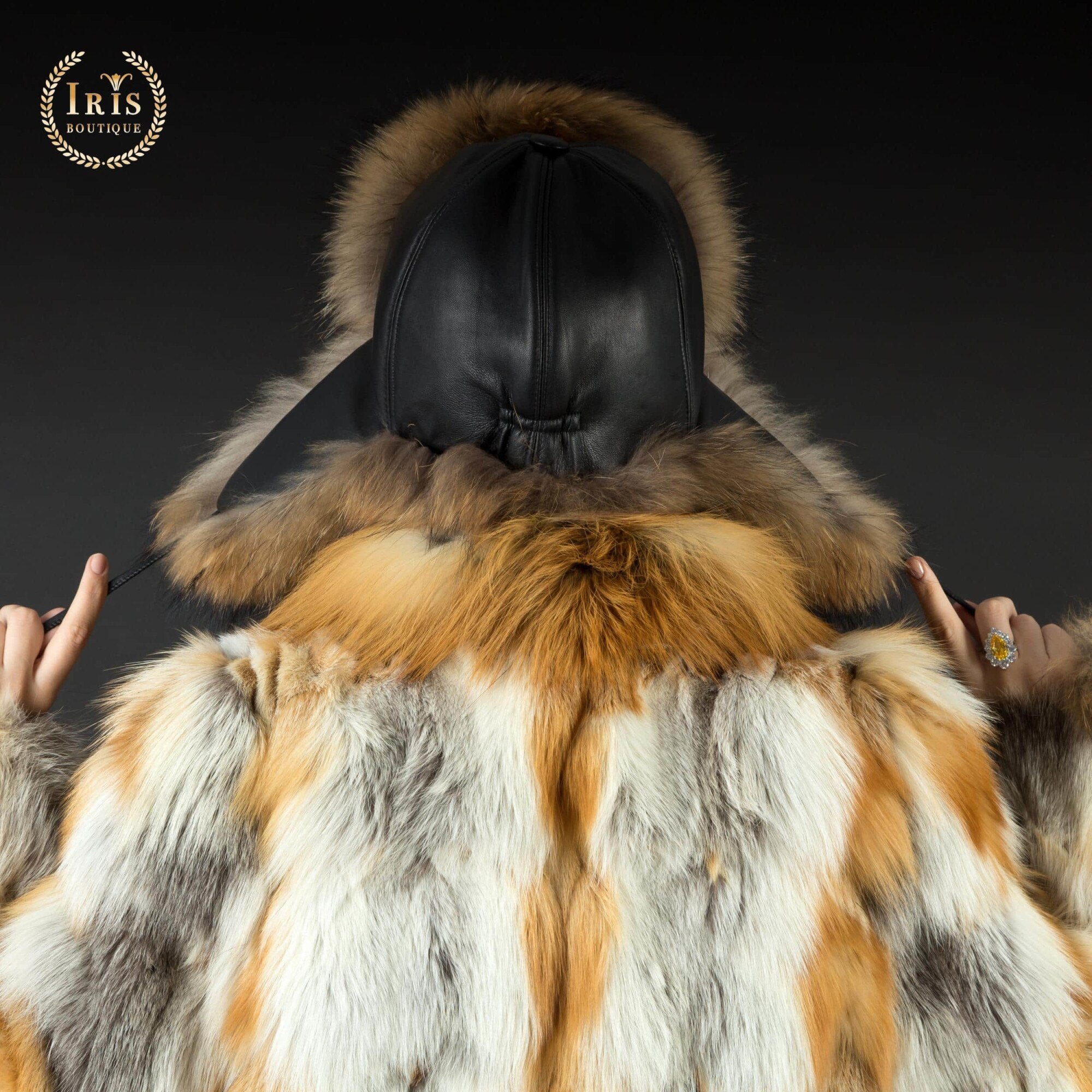 Caciula din Blana Naturala de Vulpe, Husky - Maro - eMAG.ro