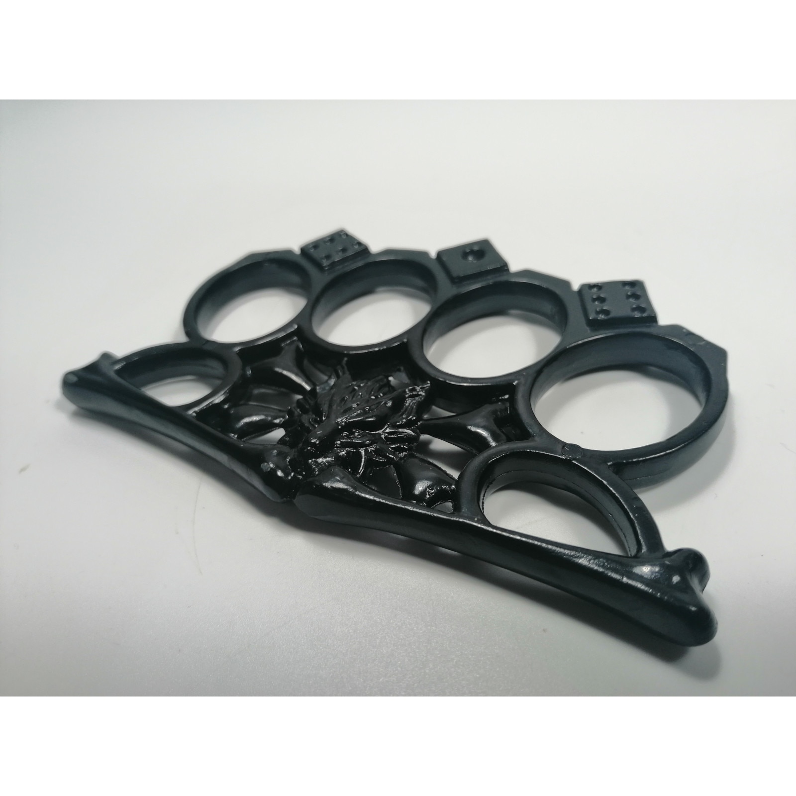 Box-Rozeta Age of The Wolf - negru - eMAG.ro