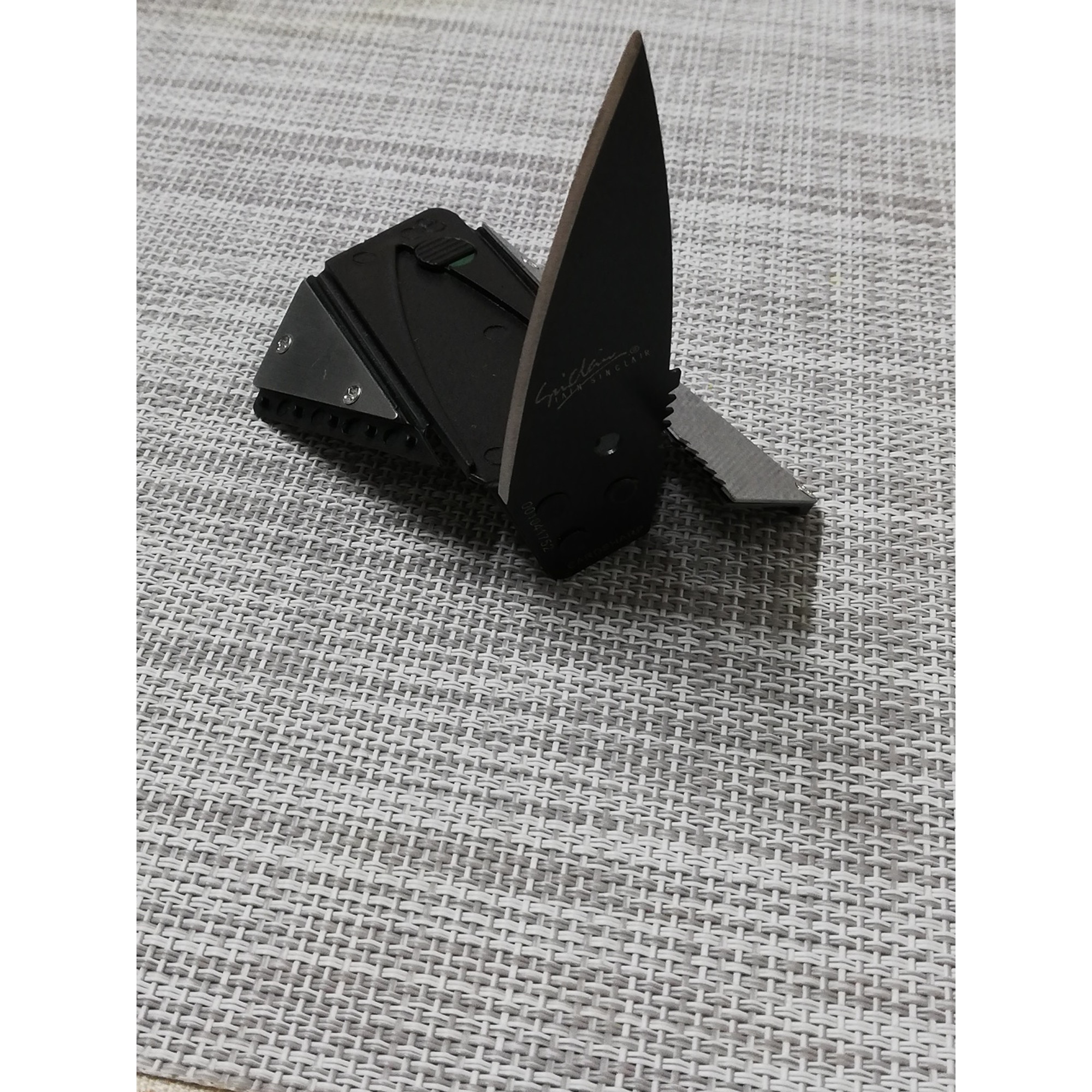 Briceag pliabil tip card de credit, negru,potrivit pentru portofel ...