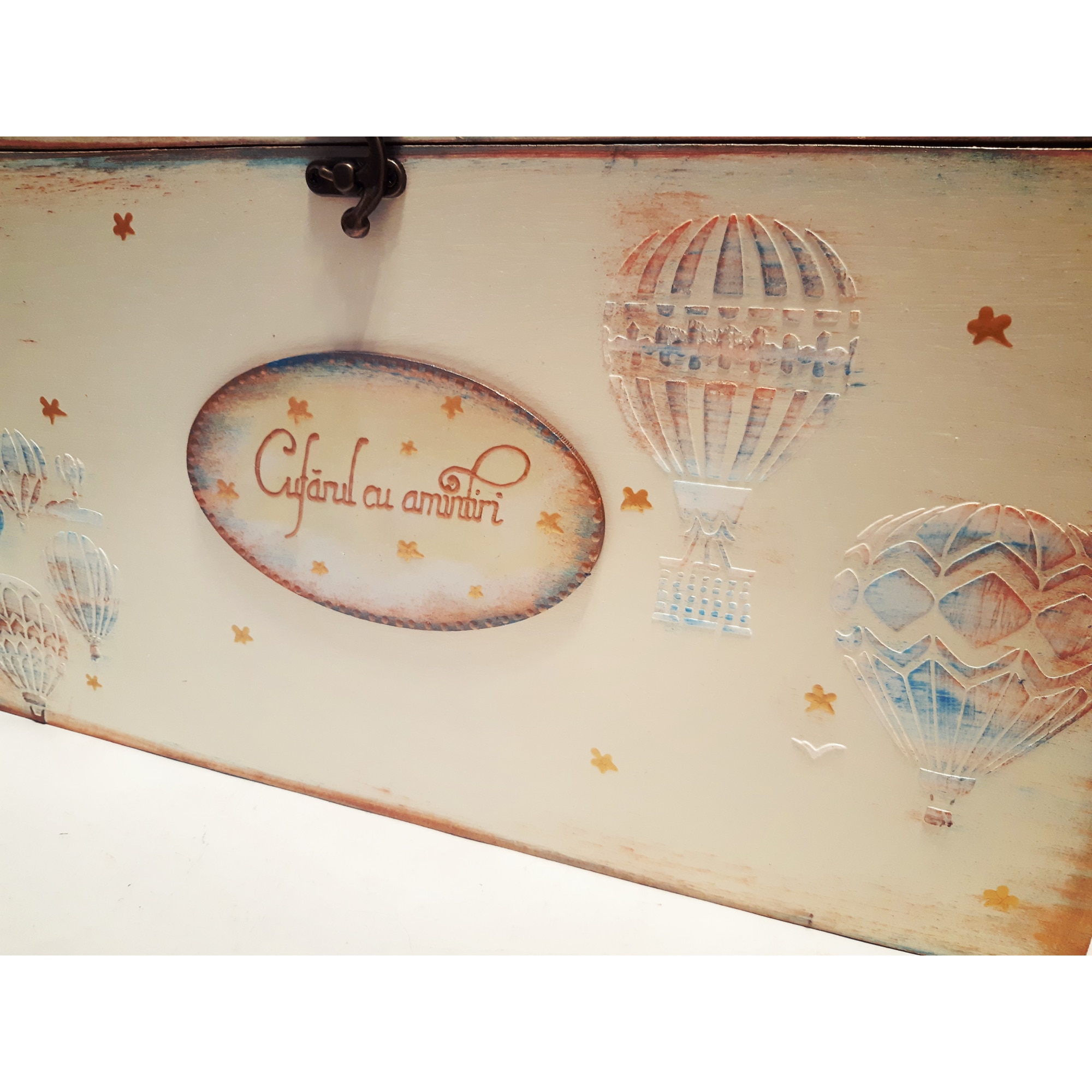 Cufar personalizat / cutie trusou din lemn pentru baieti, cu tema ...