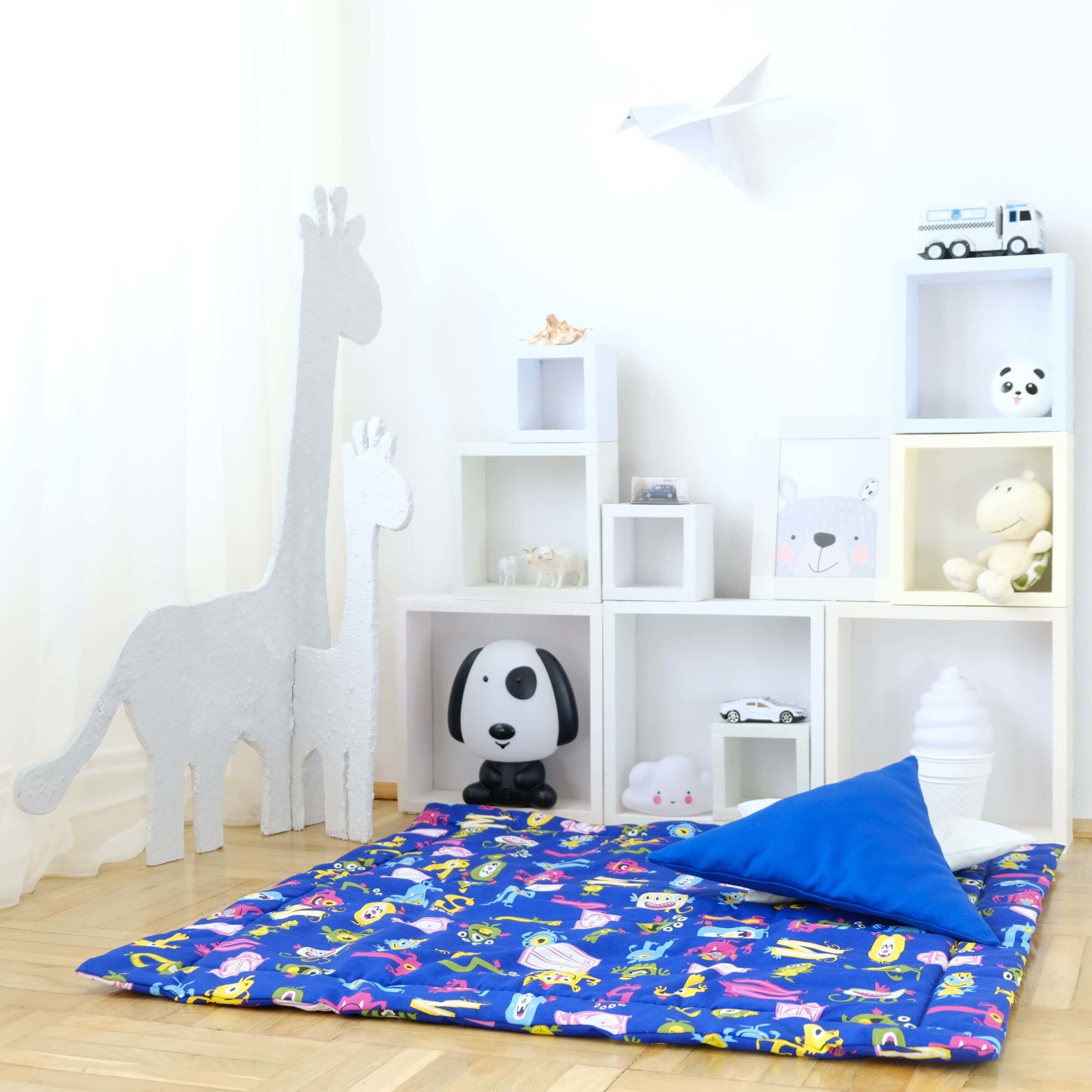Set cort copii, Cort + Saltea + 2 Pernute + Ghirlanda cu norisori CADOU ...