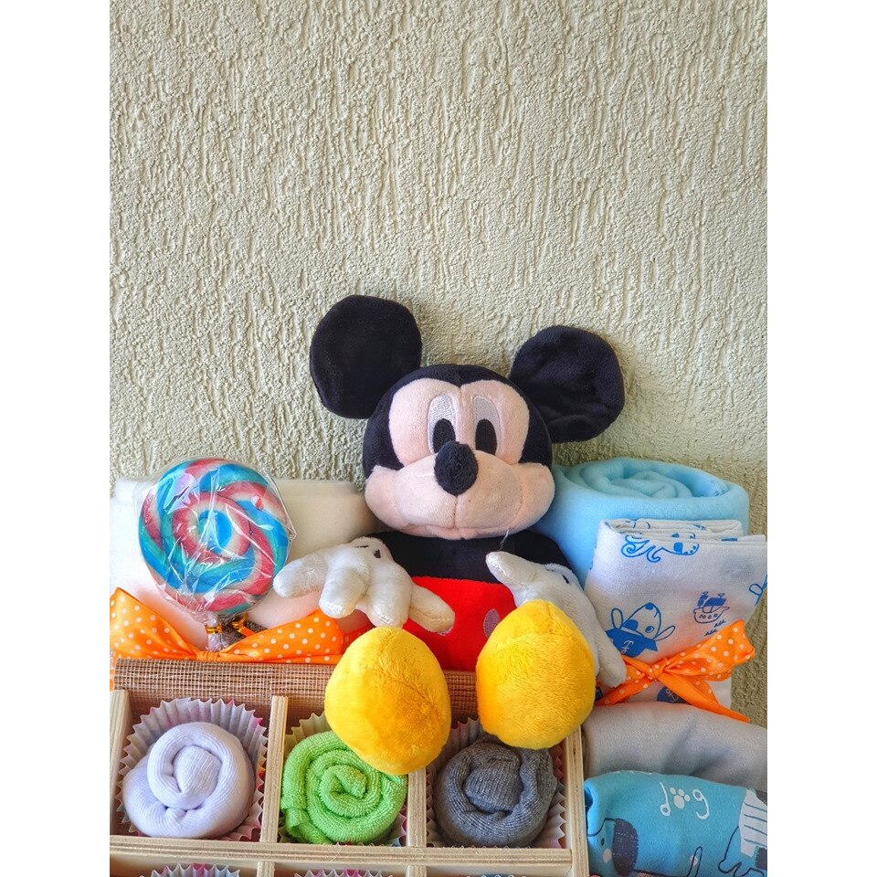 Cos Cadou Colorat Personalizat pentru Bebelusi, 18 Piese - eMAG.ro