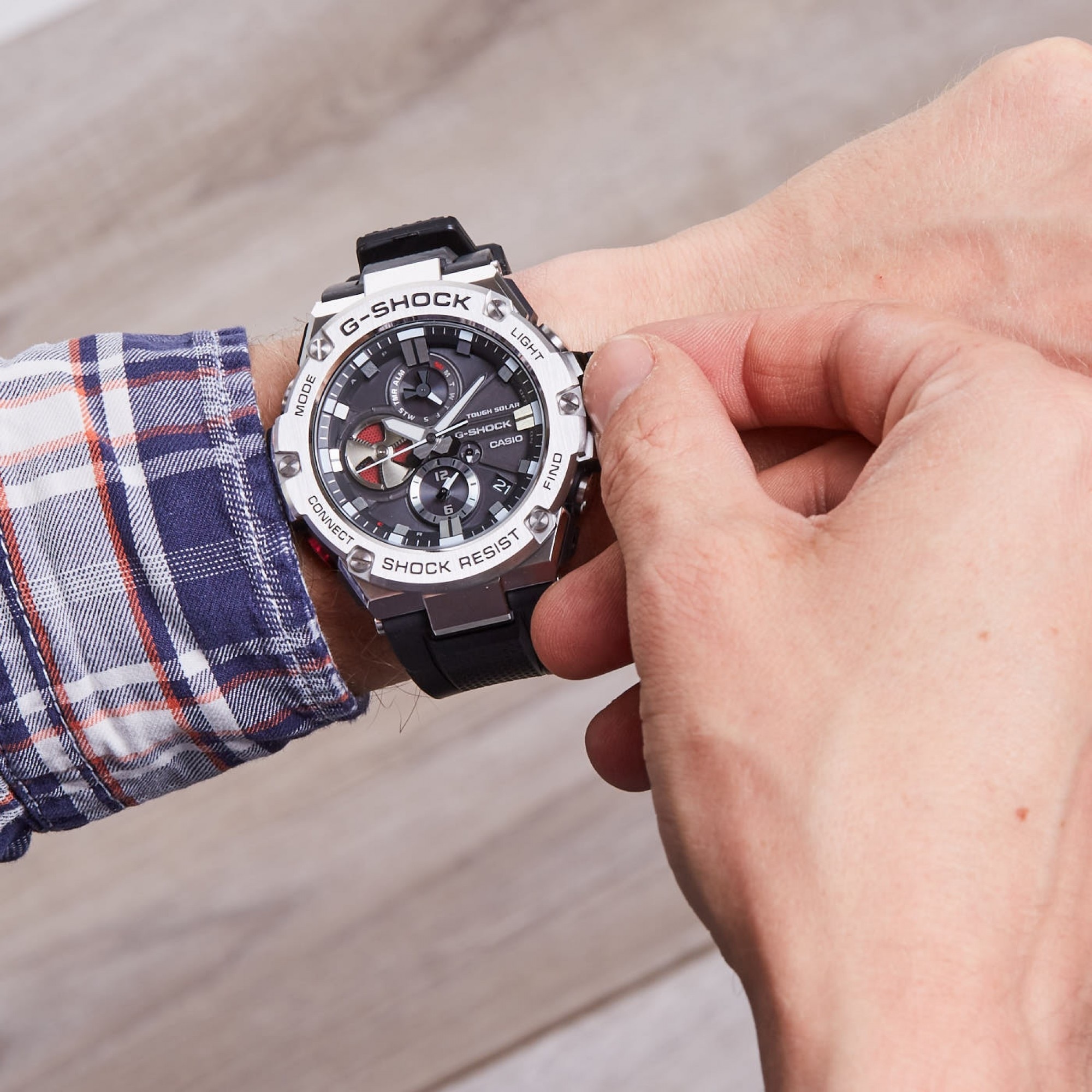 Ceas barbatesc Casio G-Shock GST-B100-1AER Wave Ceptor Solar Bluetooth ...