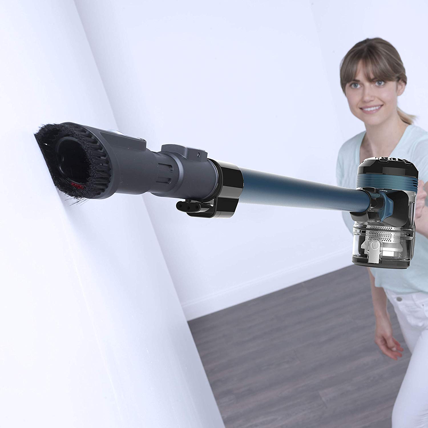 Вертикална и ръчна прахосмукачка 3 в 1 Swan HyperClean SC15820N, Li-Ion ...