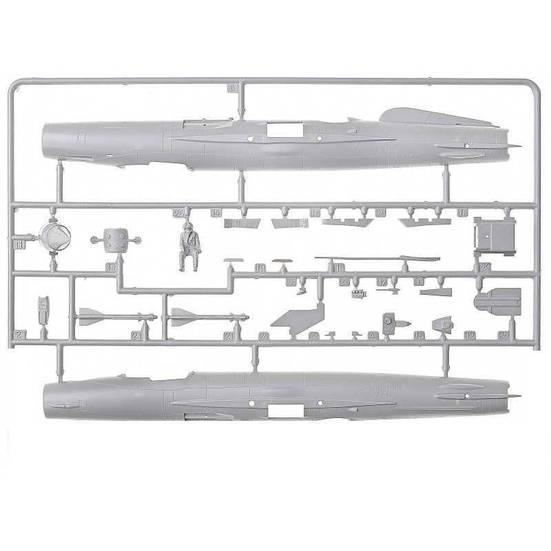 Macheta aeromodele de construit Zvezda Soviet Fighter Mig-21Bis ...