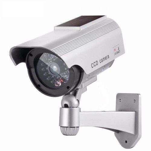 Camera falsa cu incarcare solara, led rosu, carcasa argintie - eMAG.ro