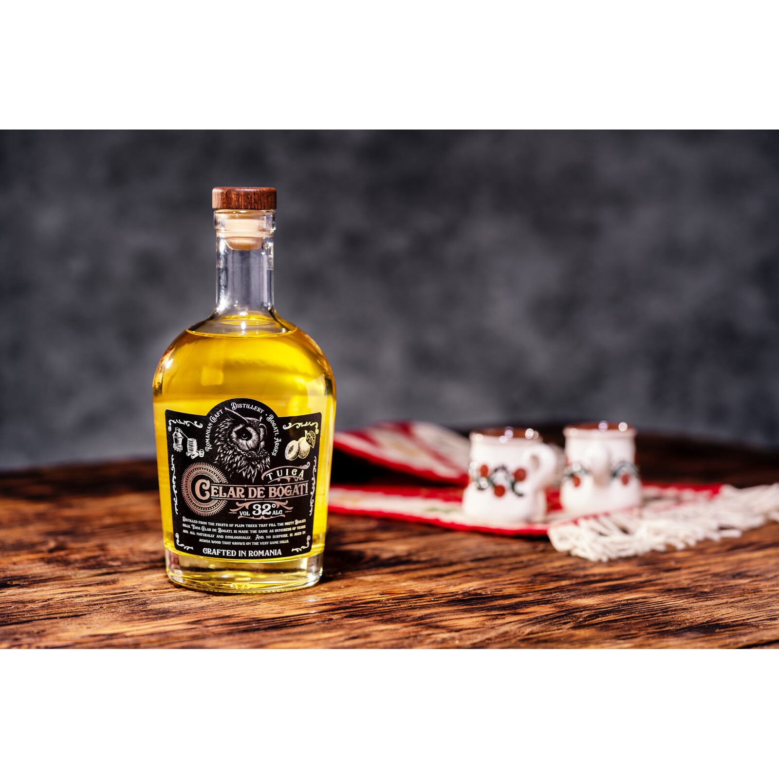 Tuica Premium, CELAR, 32%, 700 ml - eMAG.ro