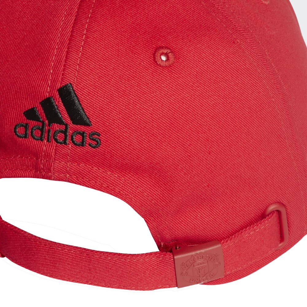 Sapca Adidas Manchester United, rosu - eMAG.ro