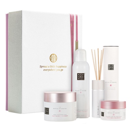 Set cadou Rituals The Ritual of Sakura: Spuma de dus, 200 ml + Betisoare parfumate, 50 ml ...