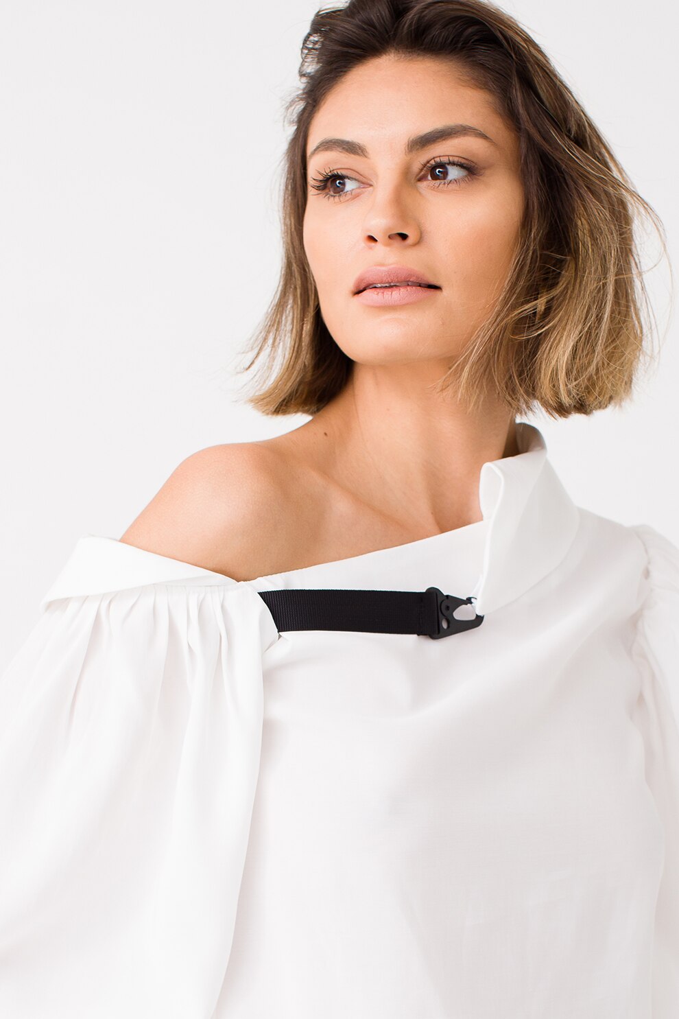 LIN APPAREL, Bluza cu model asimetric, Alb, S - eMAG.ro