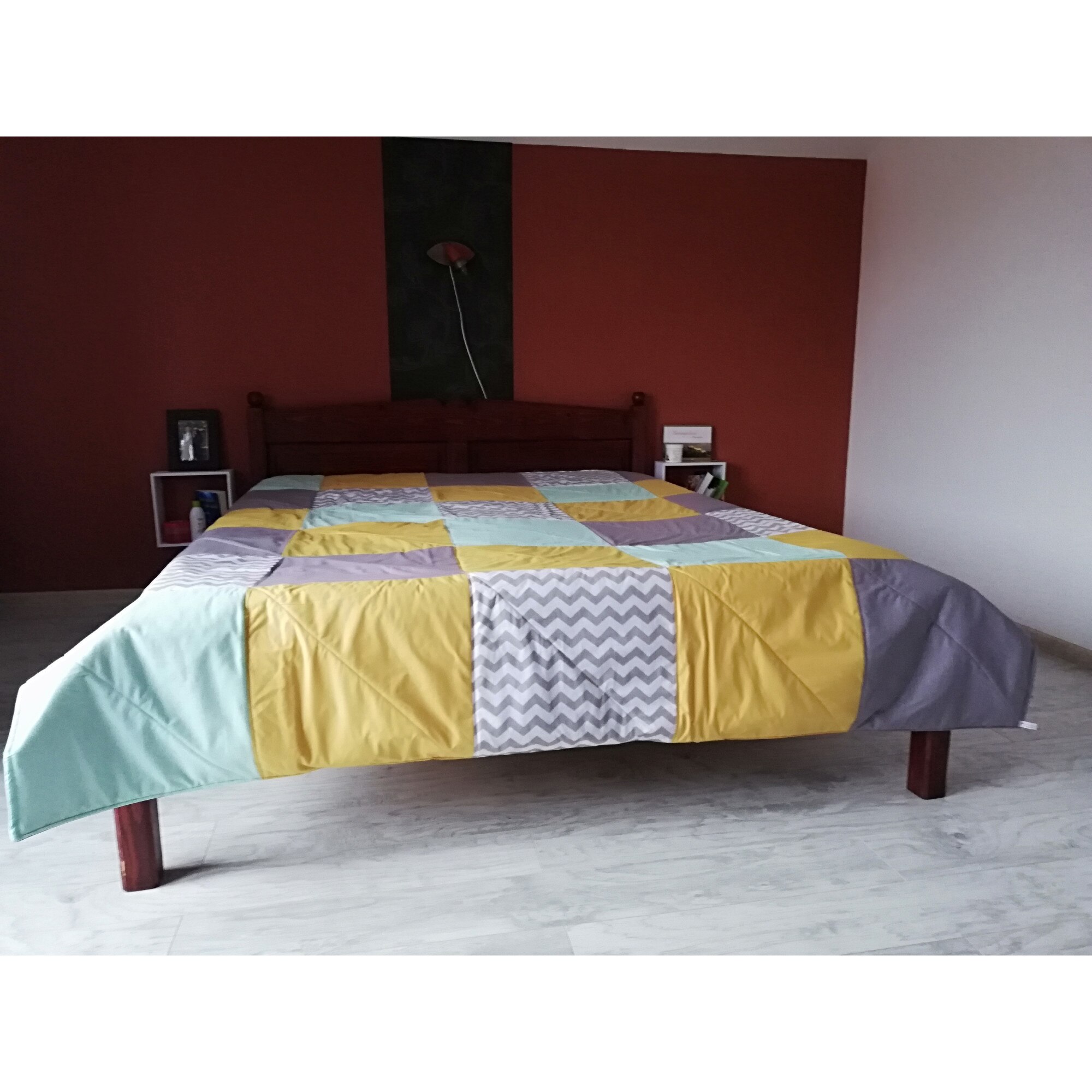 Cuvertura pat matrimonial, Model patchwork galben/gri,menta, 200x220 cm ...