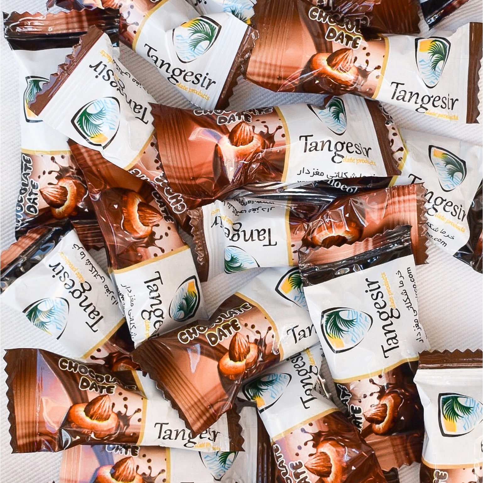 Фурми с цял бадем, обвити в млечен шоколад - Tangesir 100г - eMAG.bg