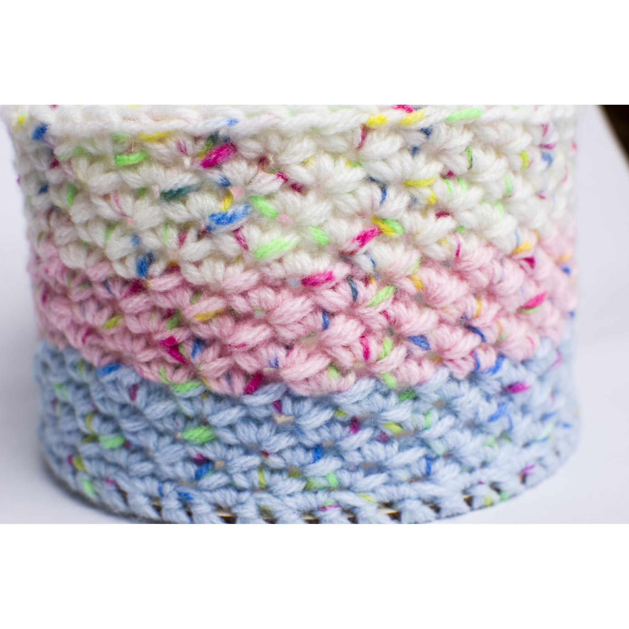 Cosulet decorativ, crosetat manual, cu buline colorate, multicolor ...