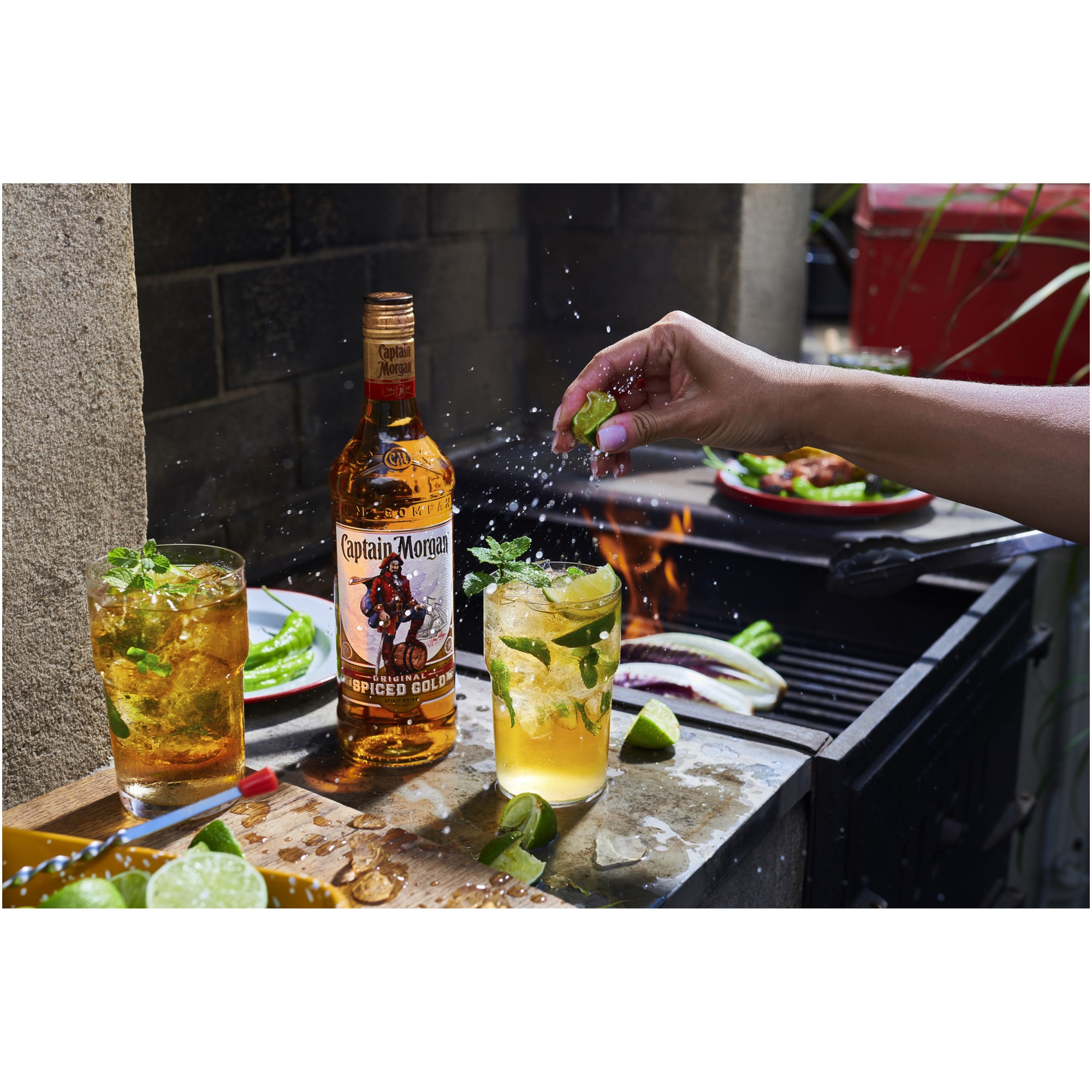 Rom Captain Morgan Original Spiced Gold, 1l - eMAG.ro