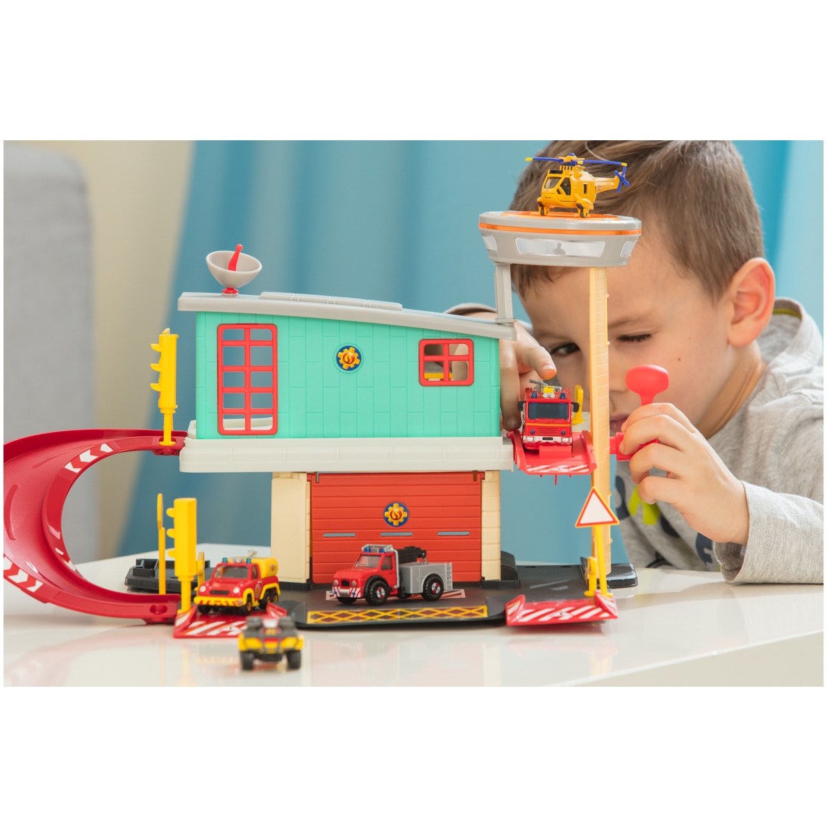 Set de joaca Dickie Toys - Fireman Sam, Fire Station - eMAG.ro