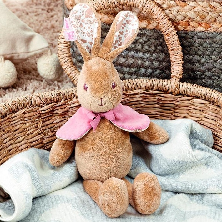 Плюшена играчка Flopsy, колекция Peter Rabbit Signature, 22 см - eMAG.bg