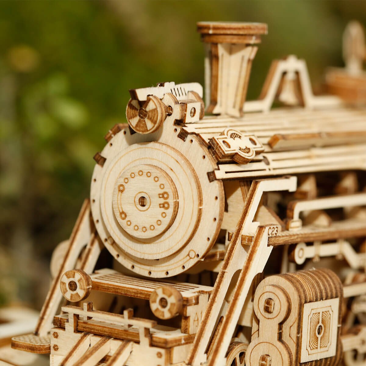 Puzzle 3D Locomotiva cu abur, ROBOTIME, Lemn, 308 piese - eMAG.ro
