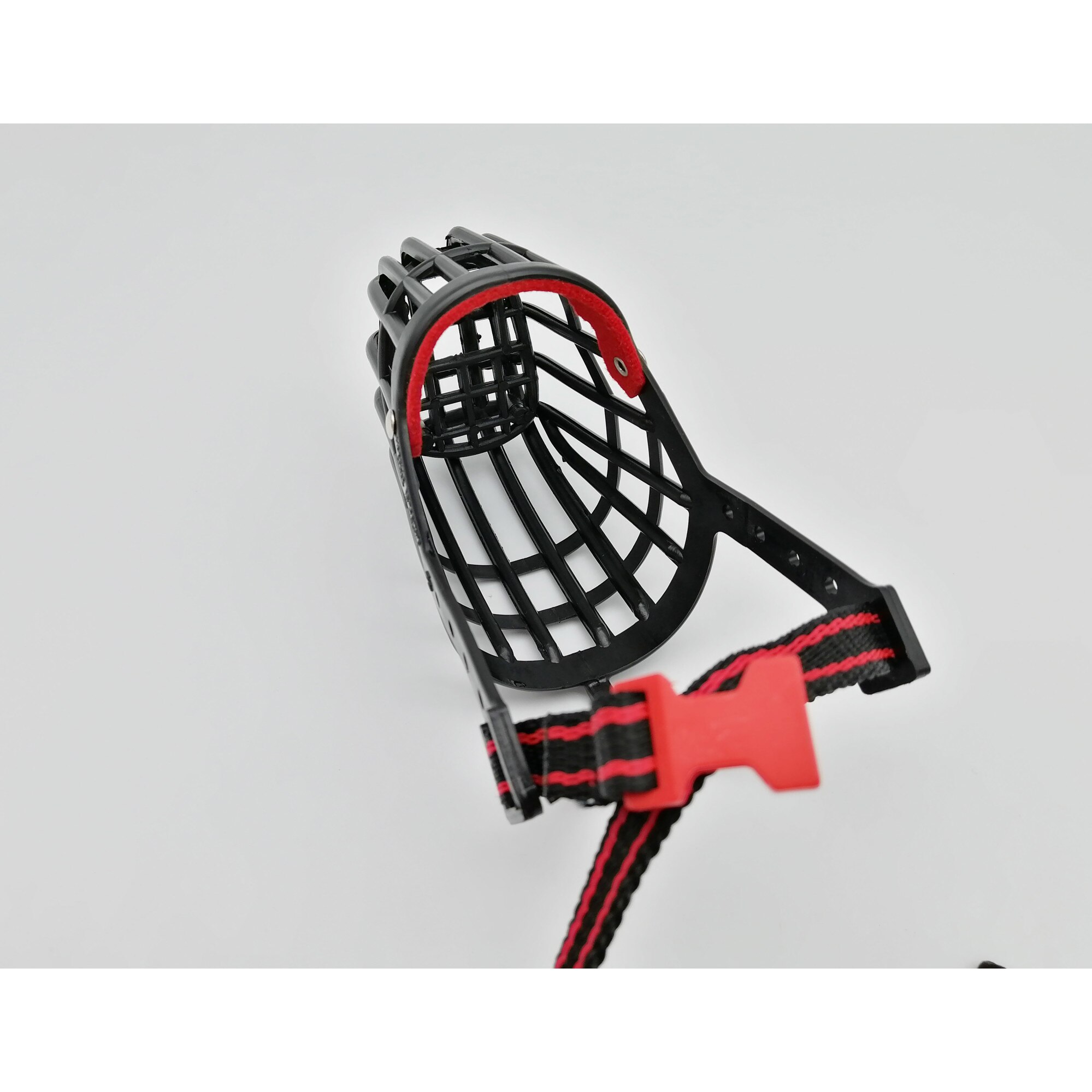 Botnita din plastic dur, Croci, Lupo, talie medie, c5020189 - eMAG.ro