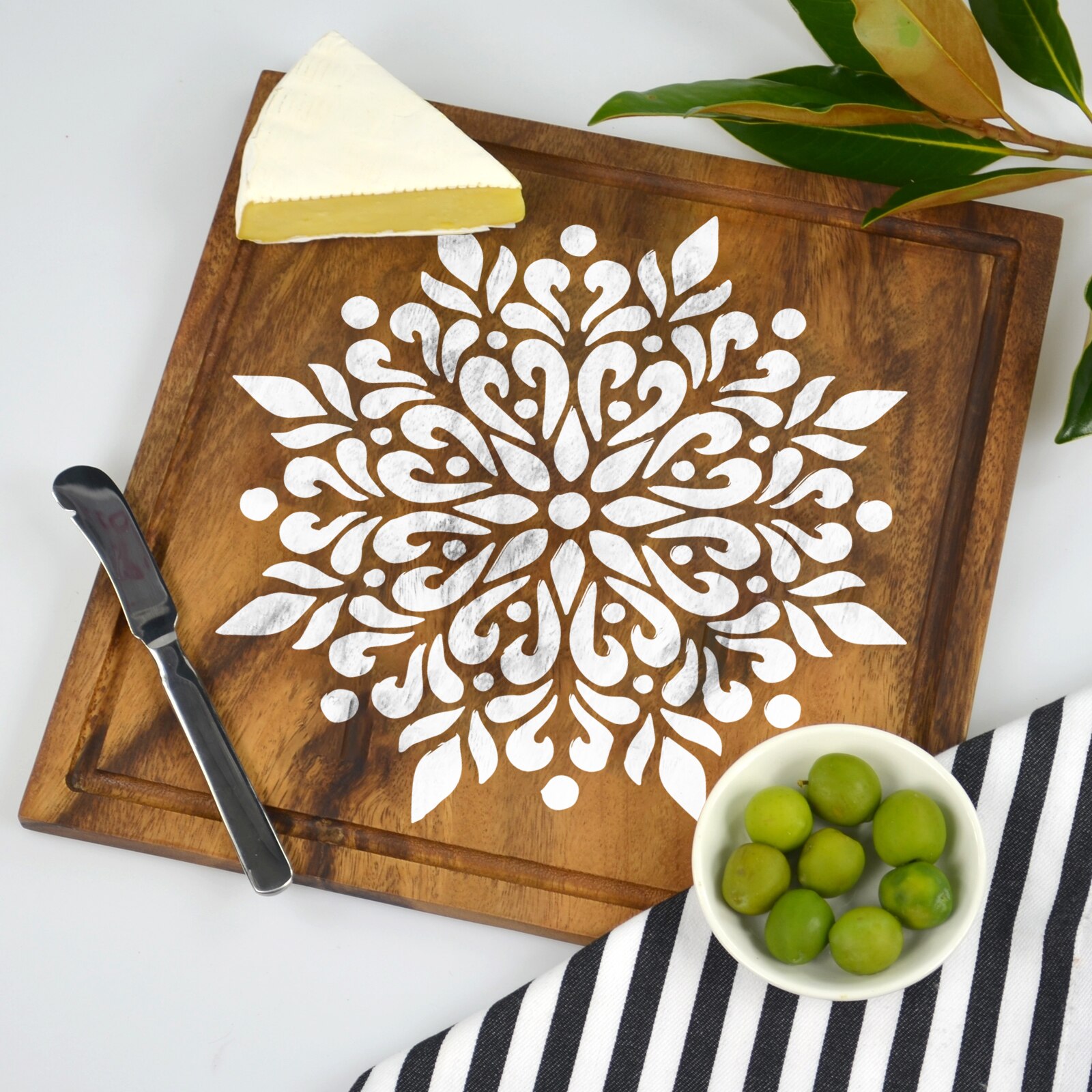 Sablon decorativ Mandala Siri, reutilizabil, plastic, transparent, A3 ...