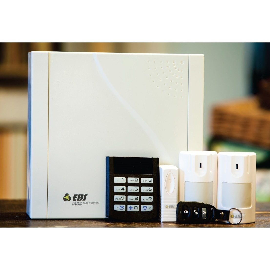 Centrala de detectie si alarmare la efractie CALLISTO 32 (HYBRID) - eMAG.ro