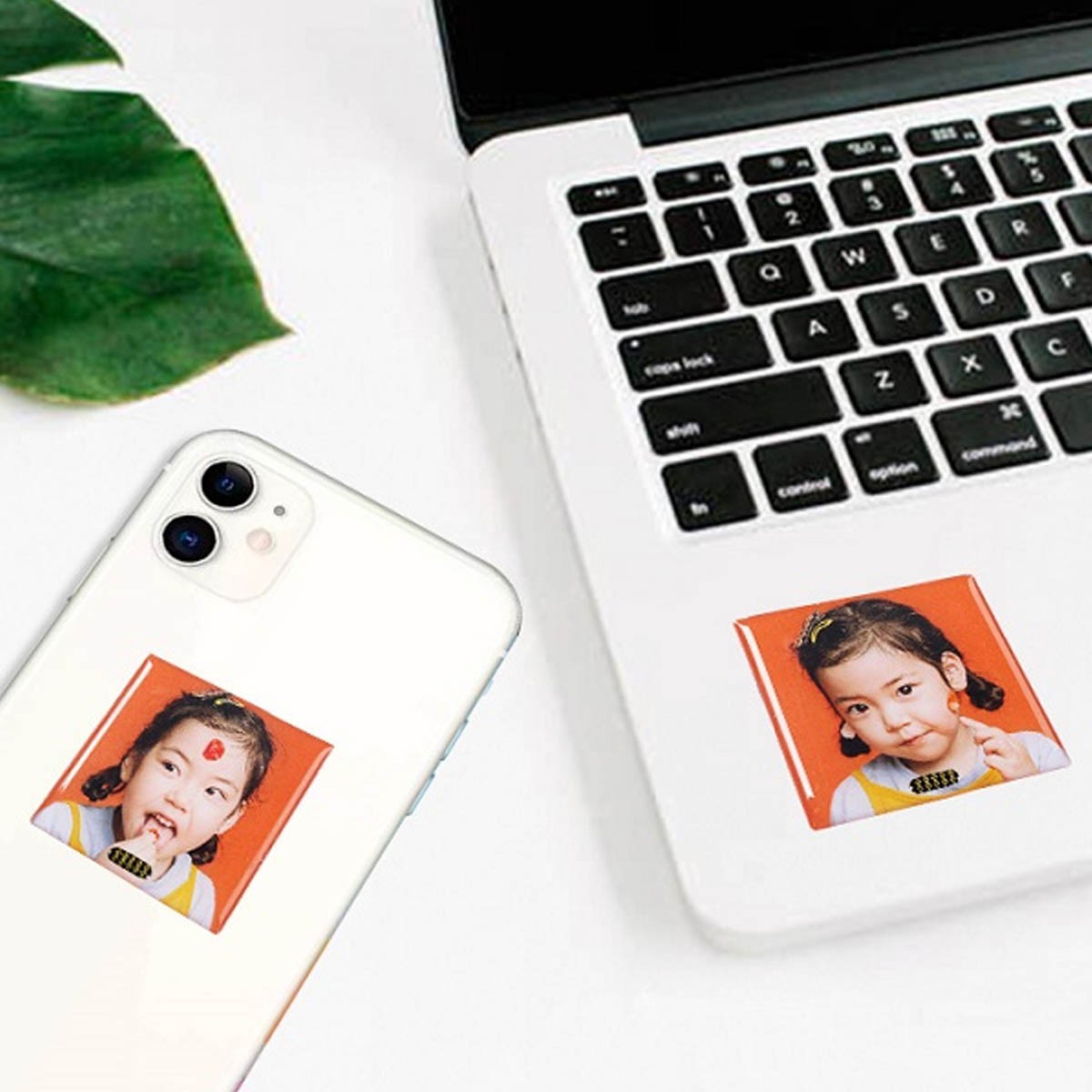 Sticker 3 forme Jelly foto, Kodak, personalizabil - eMAG.ro