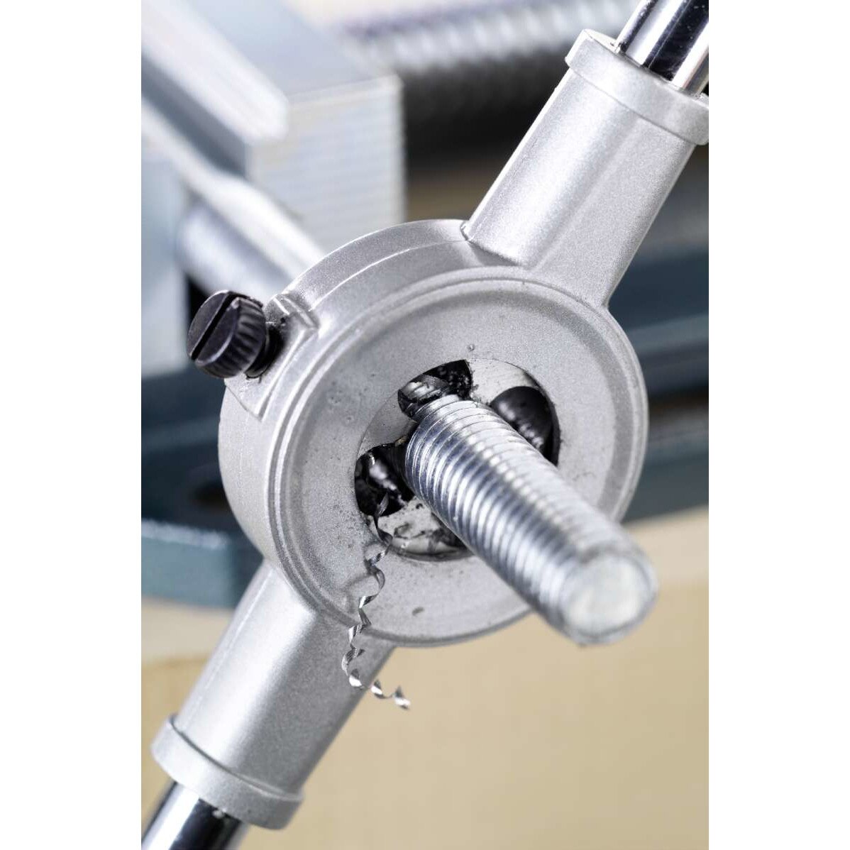 Set 16 piese filiera M3-M12 si tarod M3-M12, KWB High Qality - eMAG.ro