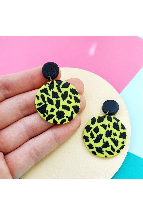 Cercei handmade animal print, Lut polimeric si Inox, Negru / Verde ...