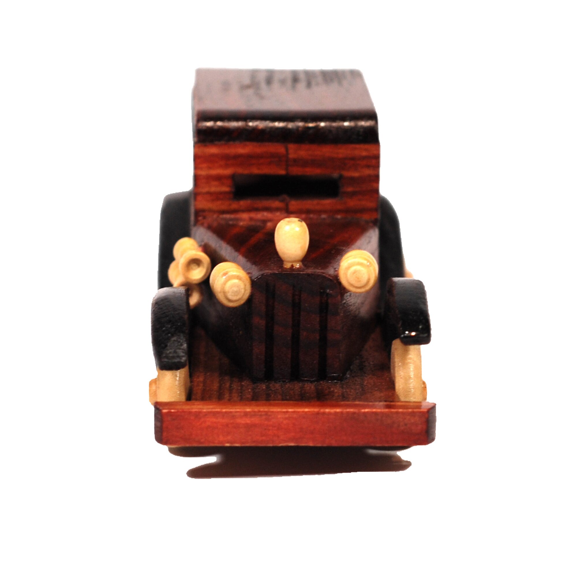 Macheta miniatura auto masina de epoca realizata manual din lemn maro ...