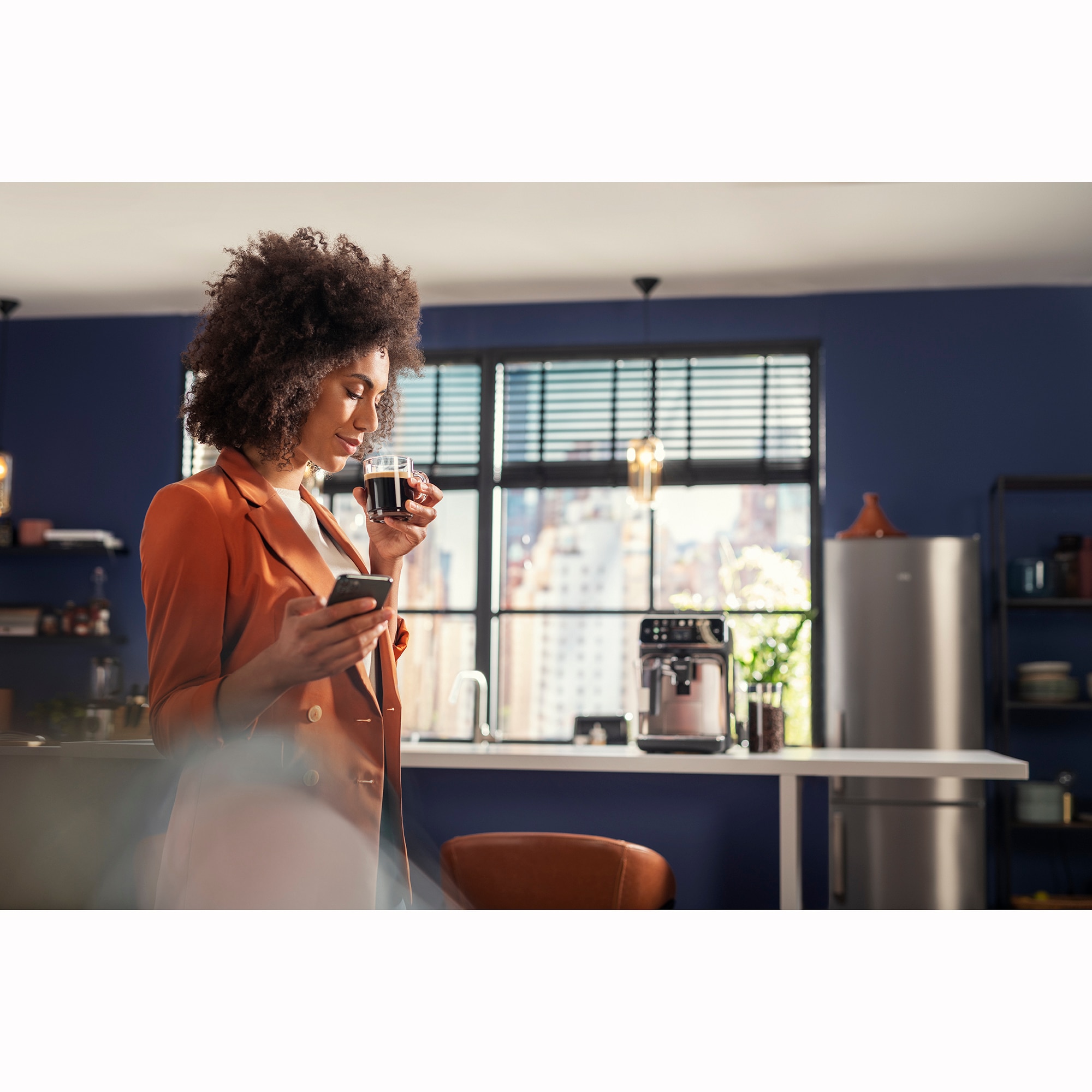 Espressor Philips 4300 automat EP4349/70, sistem de lapte LatteGo, 8 ...