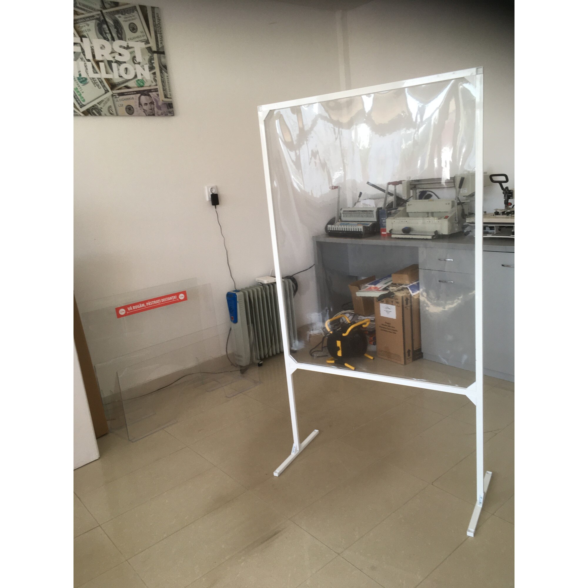 Panou separator distantare sociala, 175x95 cm - eMAG.ro