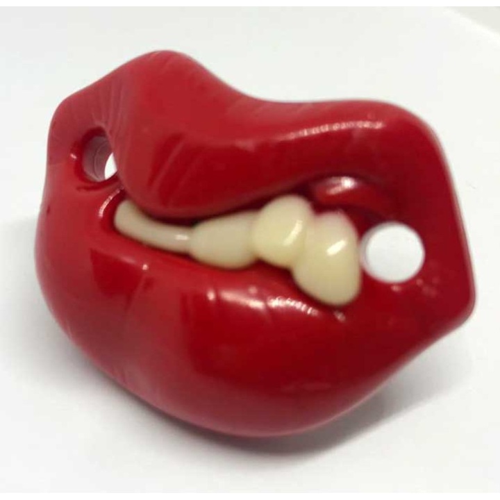 Suzeta sub forma de buze rosii si dinti, cu tetina ortodontica din ...