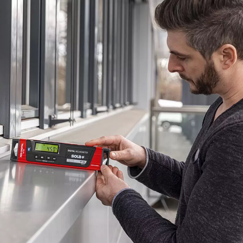 Nivela electronica digitala (clinometru), 60 cm, Sola, tip RED 60 ...