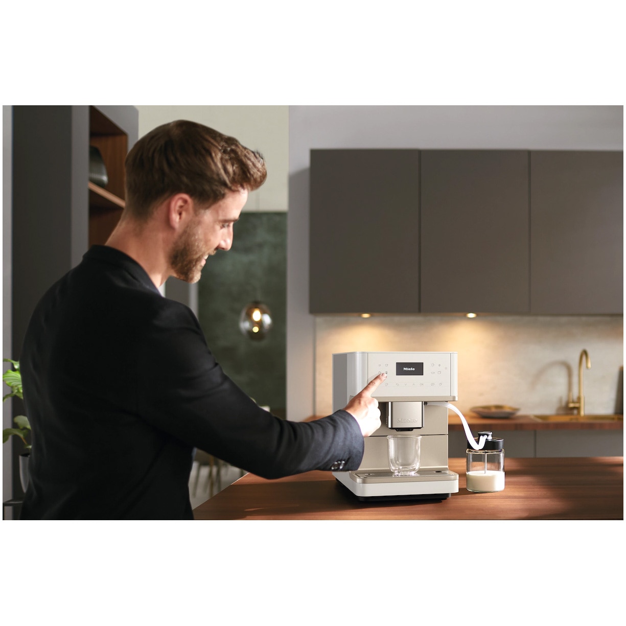 Miele CM 6360 MilkPerfection White CleanSteelMetallic automata ...