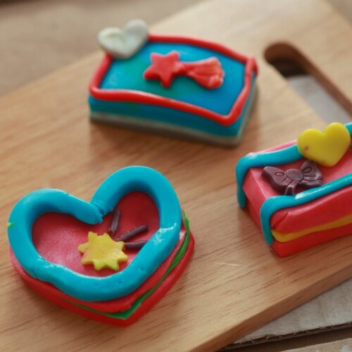 Set de plastilina pentru a crea deserturi Imaginarium Plasty Play ...