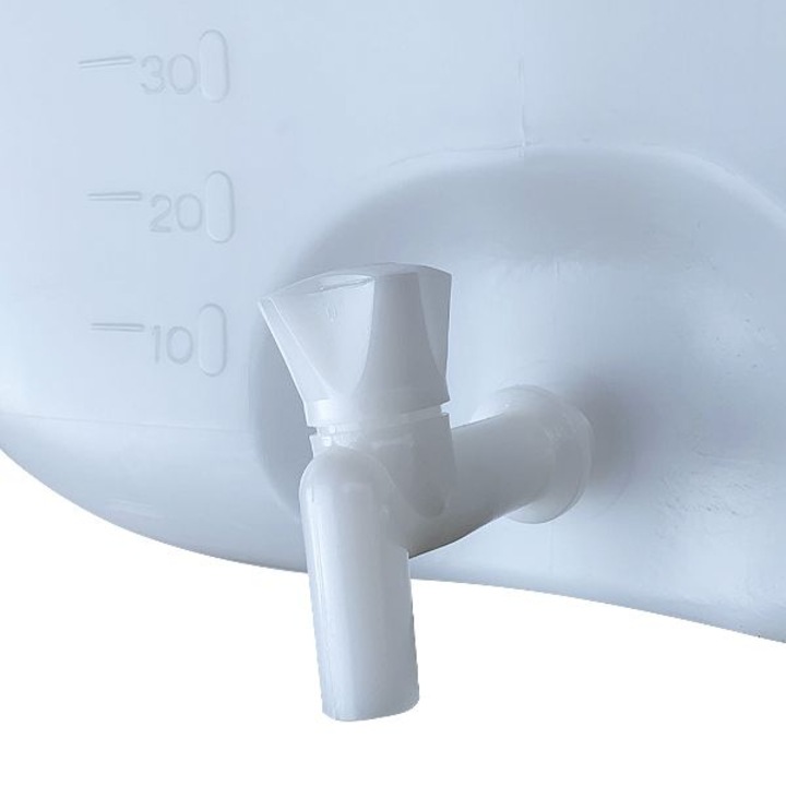 Butoi/Bidon alb tip rezervor ,patrat ,100L ,cu cerc metalic si robinet ...