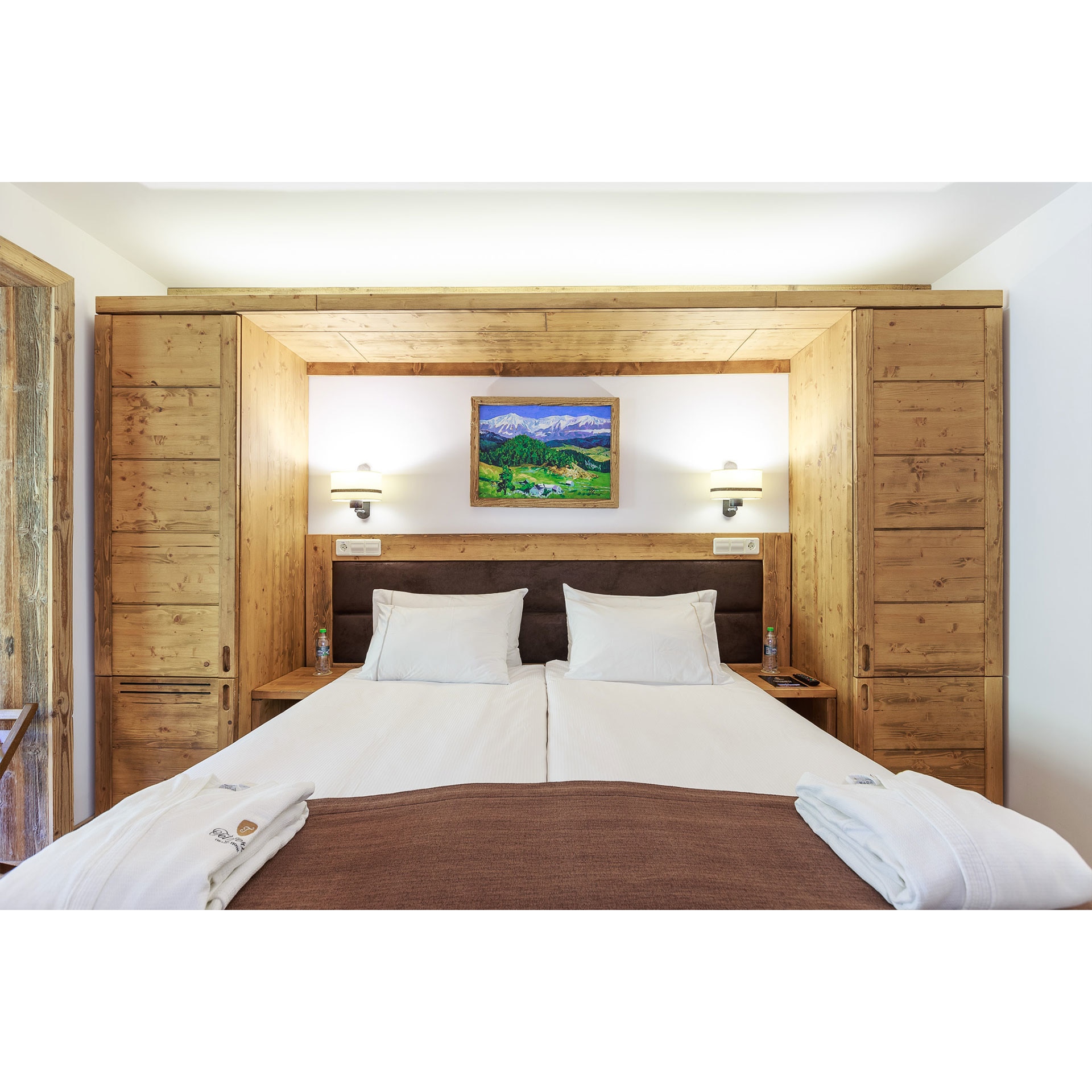 Pachet 2 nopti Teleferic Grand Hotel, 4 stele, camera dubla standard ...