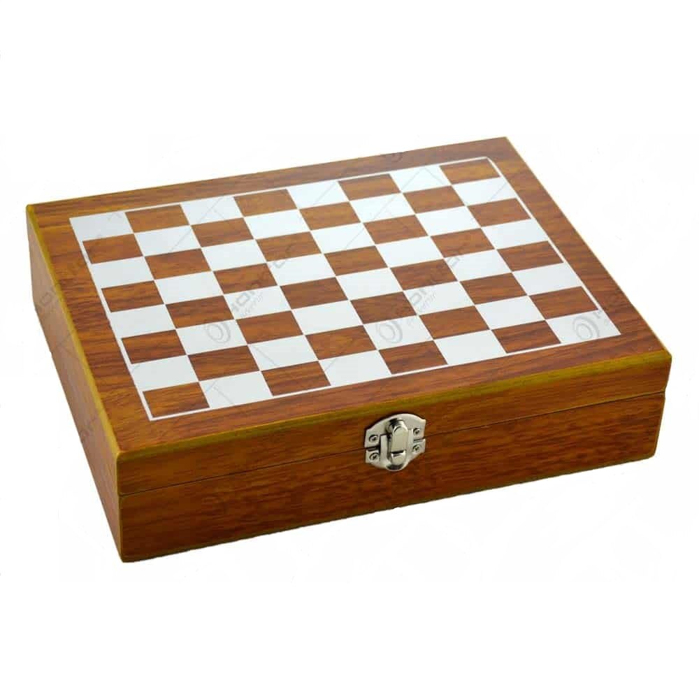 Комплект Plasca с книги, шах и зарове - eMAG.bg