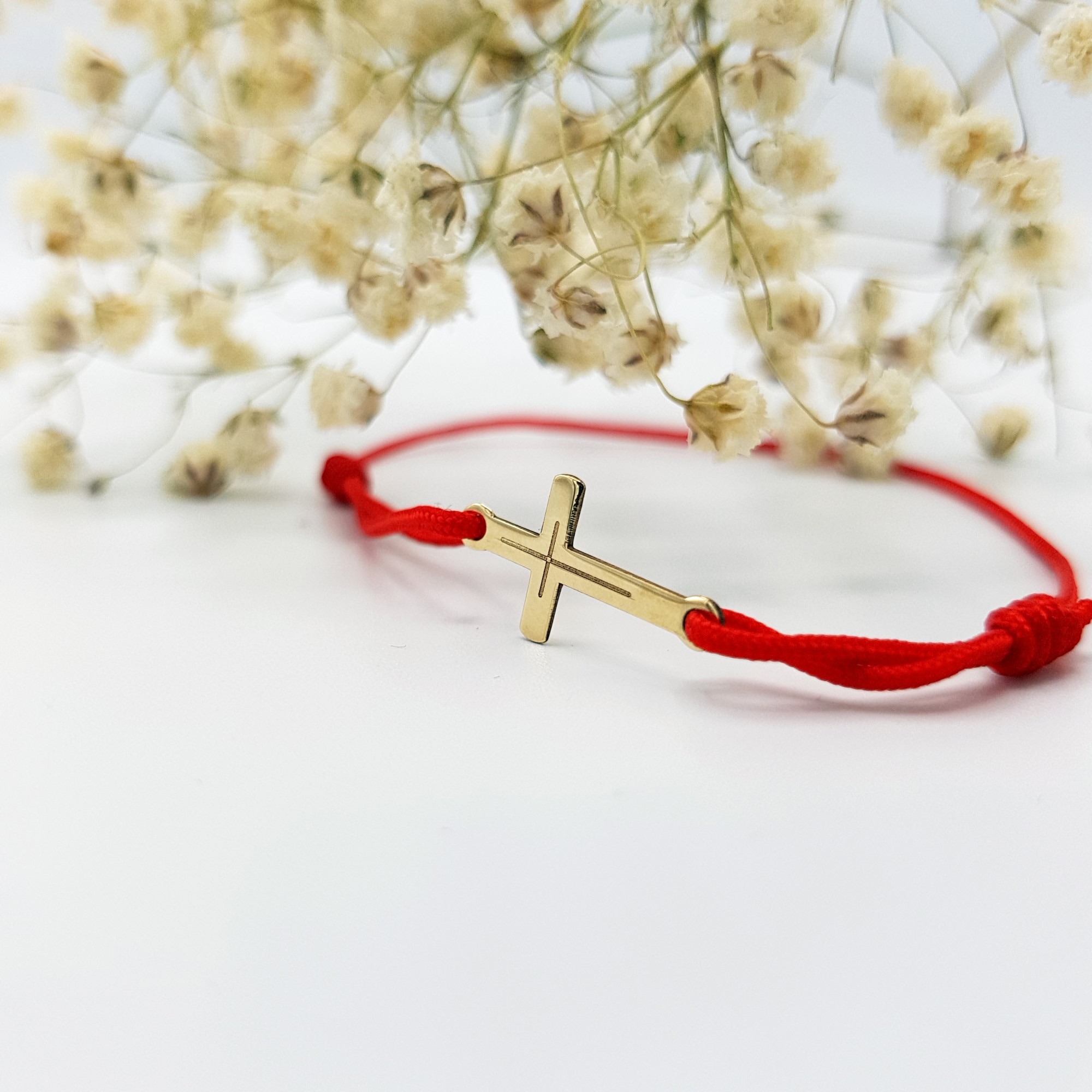 Bratara snur rosu cu pandant cruce aur 14k, Arpatia - eMAG.ro