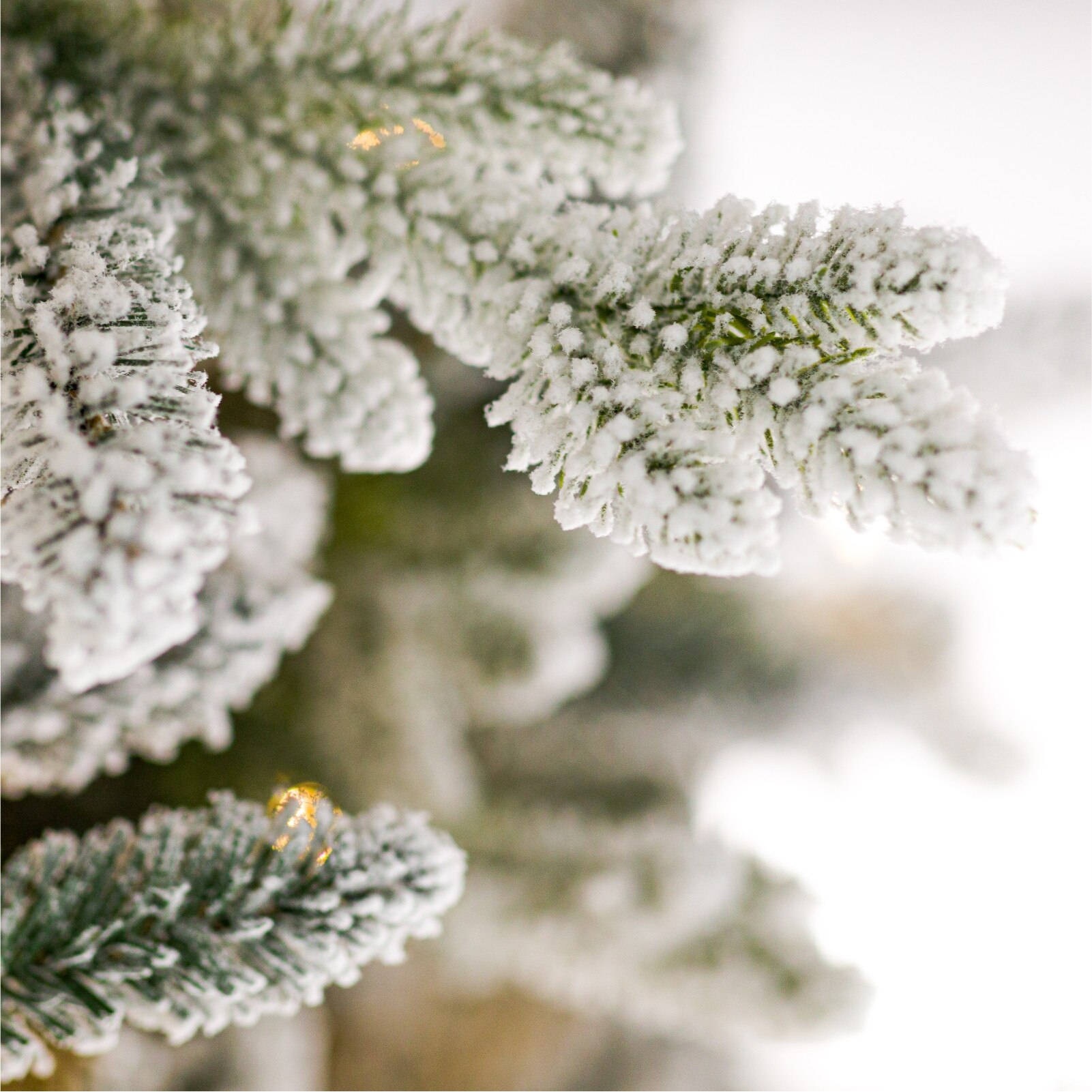 Brad Canberra Premium Flock Warm LED Smart 240 cm - eMAG.ro