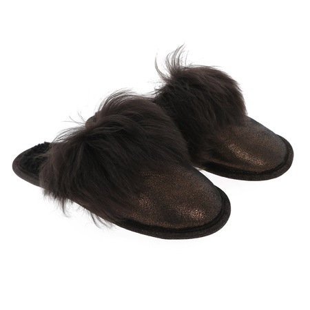 Papuci de casa din blana pufoasa naturala de miel si talpa moale ...