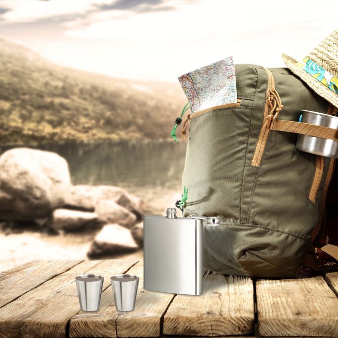 Set cadou, plosca + 4 pahare, inox, Relaxdays - eMAG.ro