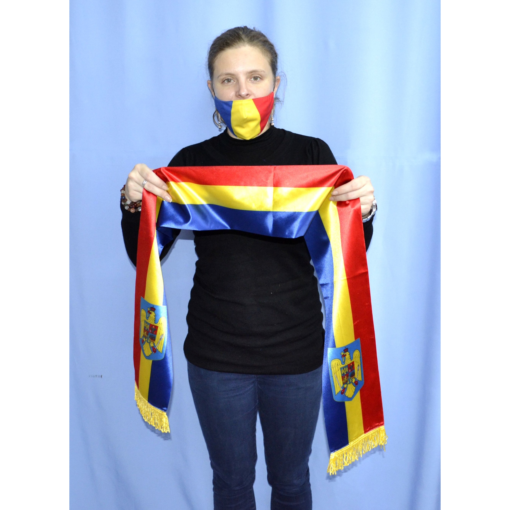 Fular ROMANIA - satin dublu franjuri - eMAG.ro