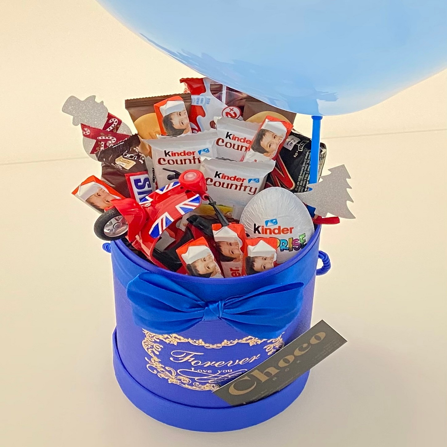 Cutie Cadou, ChocoBox, GiftBox, include Ciocolata si Jucarie - eMAG.ro