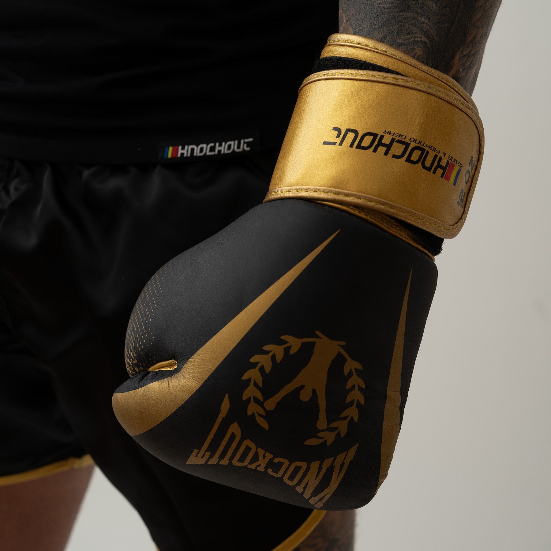 Manusi Knockout Pro Sparring gold edition - 10OZ - eMAG.ro