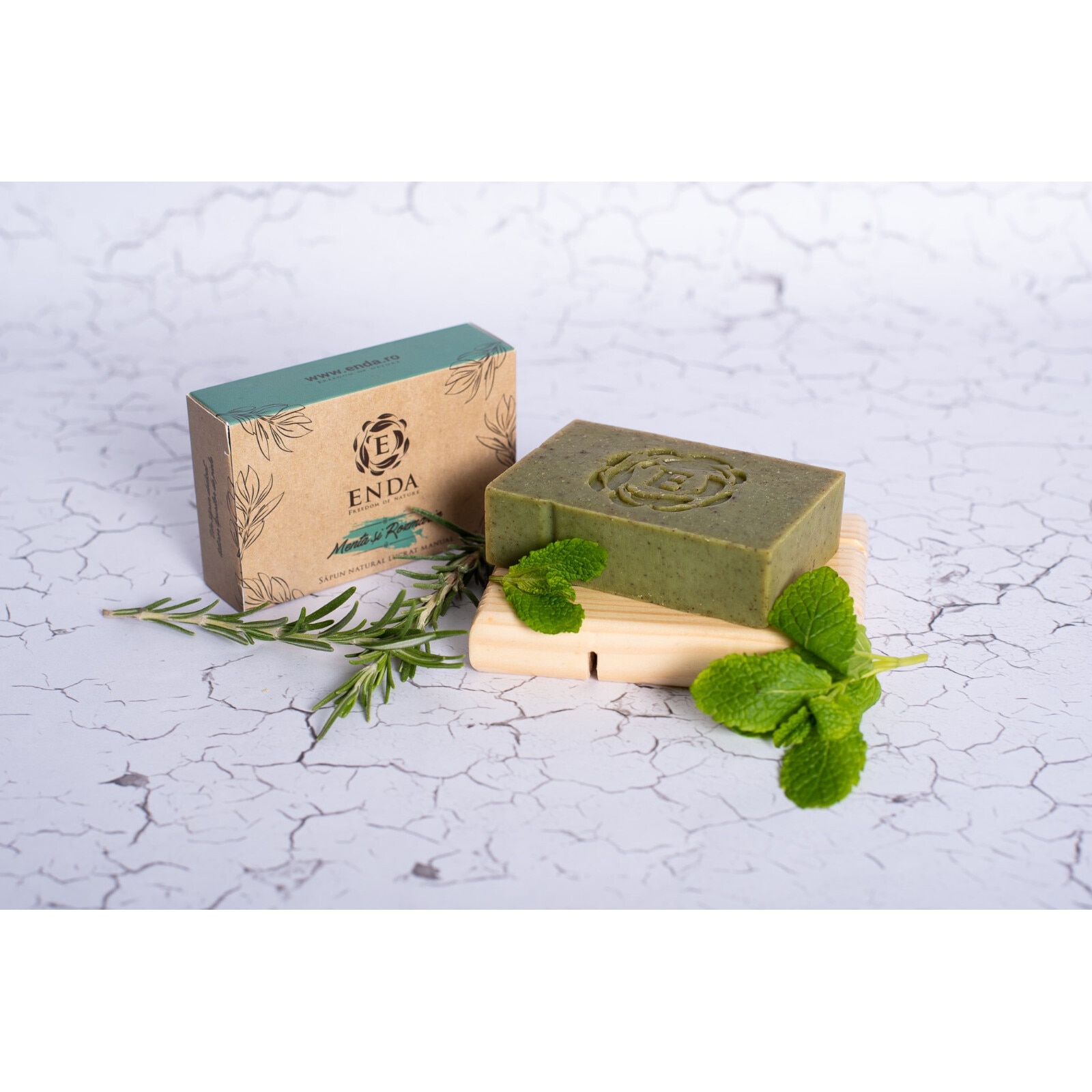 Sapun natural de casa Handmade, Menta si Rozmarin, 100 grame - eMAG.ro