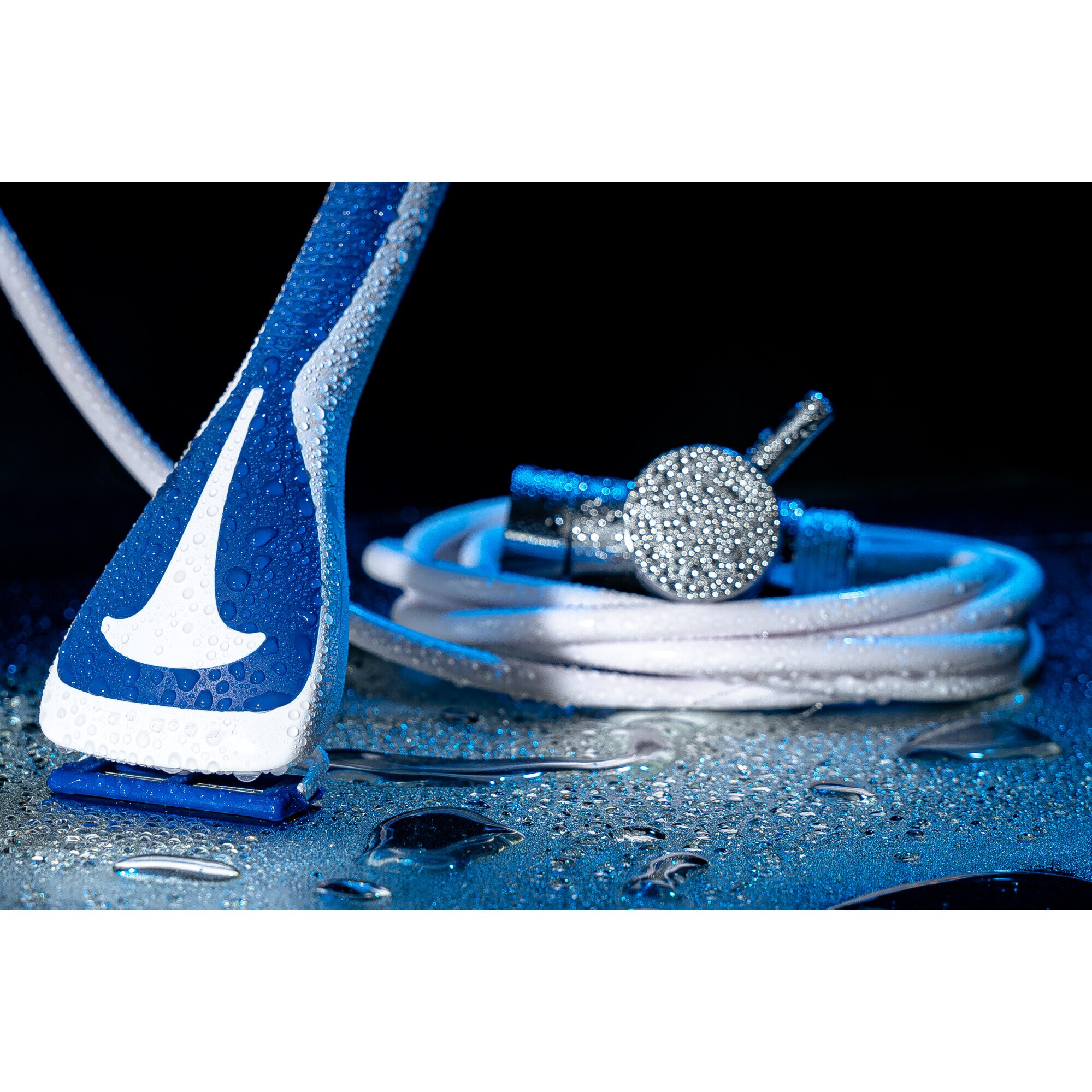 Aparat de ras, Aqua Jet Razor, Pentru El, Alb & Albastru - eMAG.ro