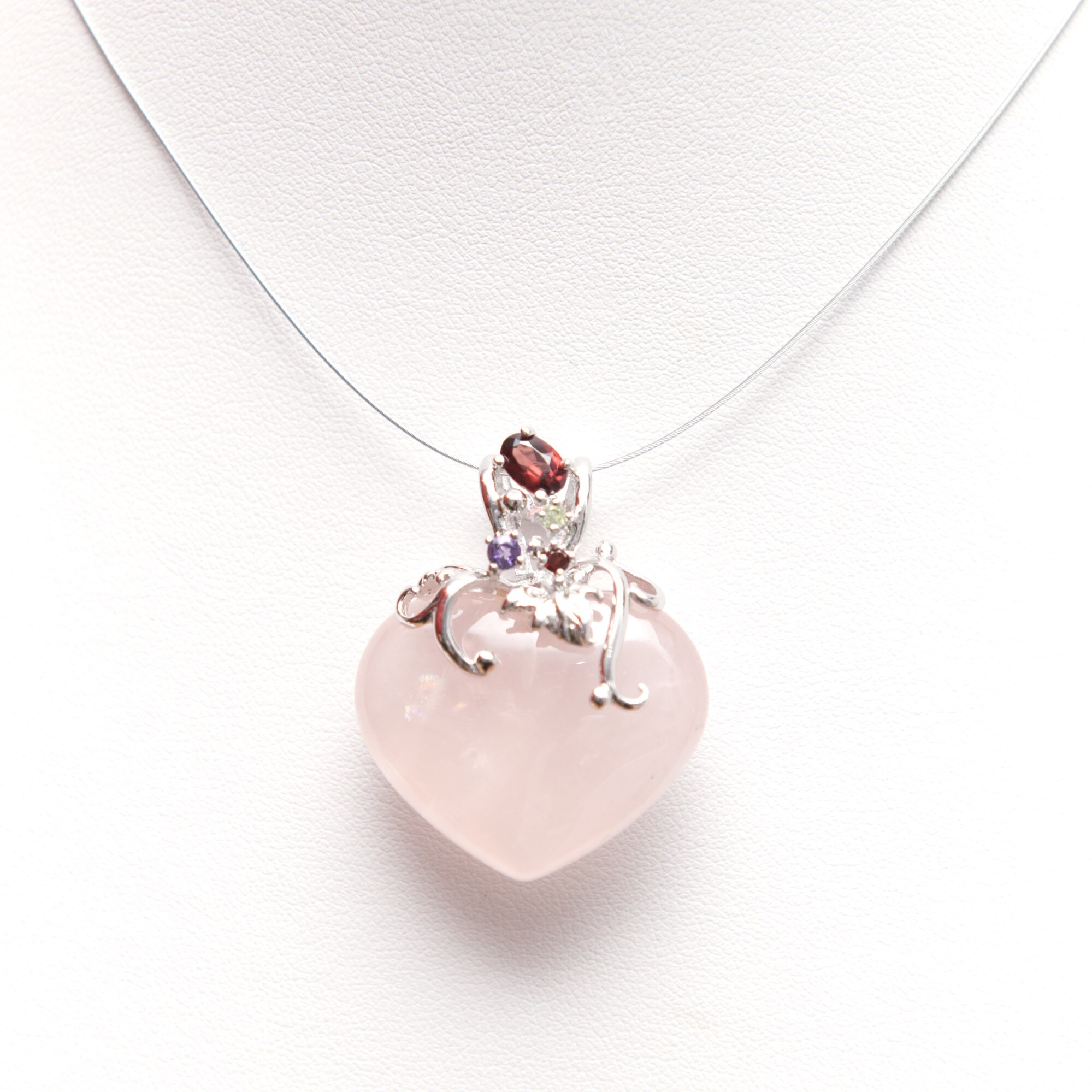 Medalion cuart roz, granat, ametist, argint - eMAG.ro